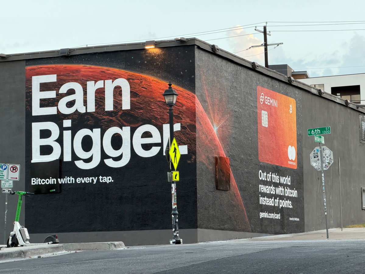 Earn Bigger: Gemini Turns a Wall into a Marketing Launchpad | SwipeFile